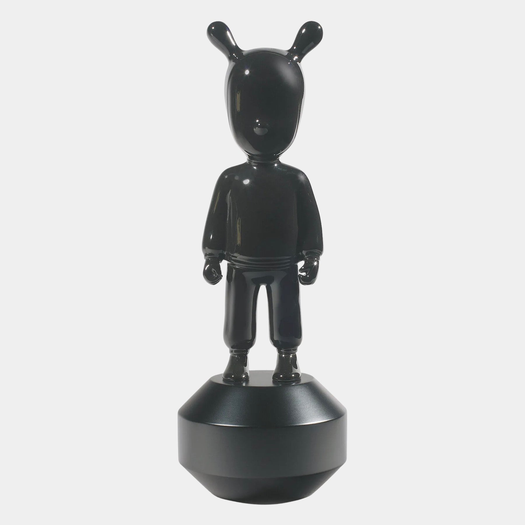 Black Porcelain Guest Rubio Sculpture | Touched Interiors