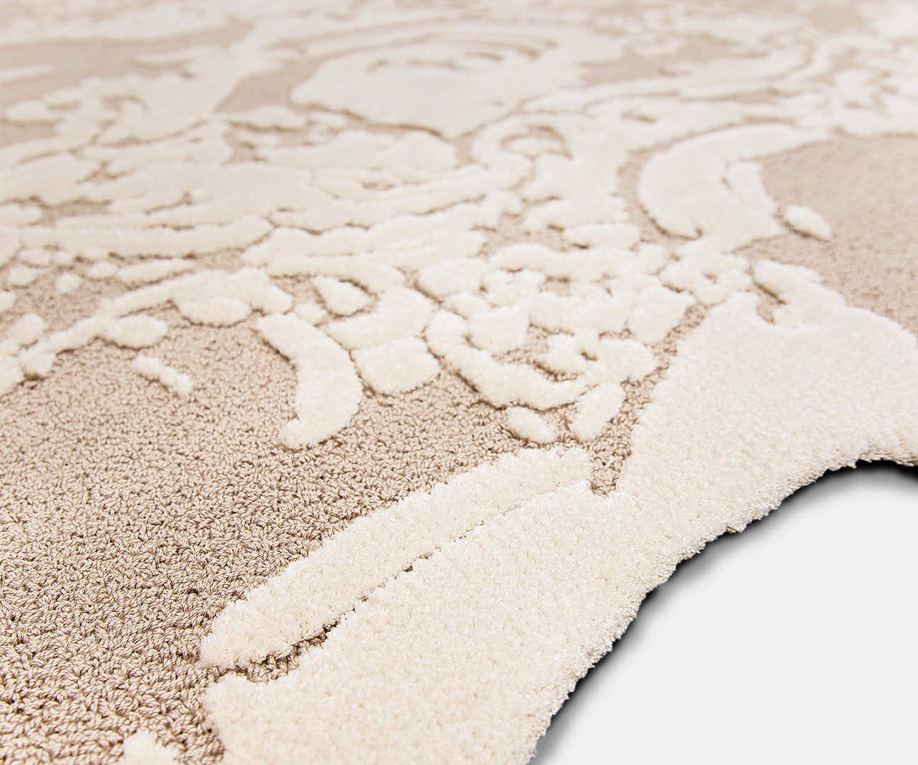 Artisan Irregular Curved-Shape Rug: Hand-Tufted in Botanical Silk ...